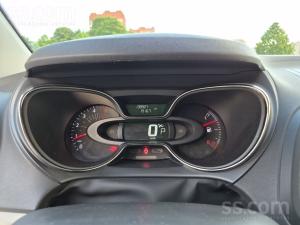 Zils Renault Captur 2018 Rīga, ar dzinēja tilpumu 1.50 L un nobraukumu 139 tūkst. km par 9950 €, foto 17 vietnē AUTOMOTO.COM.LV
