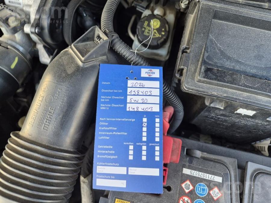 Zils Renault Captur 2018 Rīga, ar dzinēja tilpumu 1.50 L un nobraukumu 139 tūkst. km par 9950 €, foto 19 vietnē AUTOMOTO.COM.LV