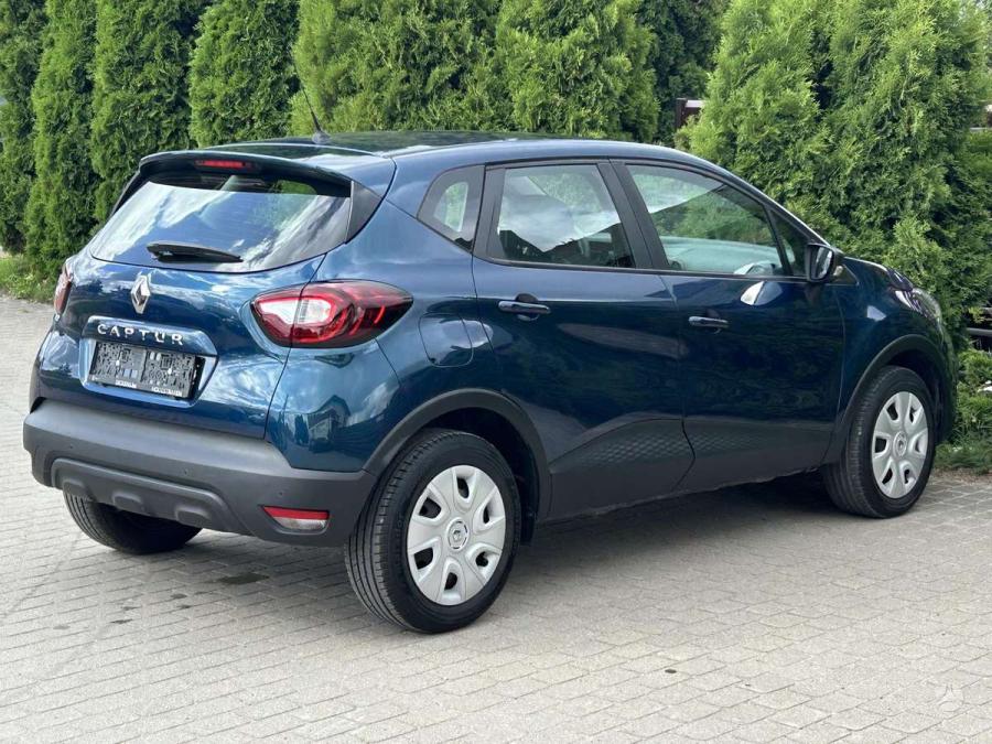 Zils Renault Captur 2018 Kretinga, ar dzinēja tilpumu 0.90 L un nobraukumu 120 tūkst. km par 6550 €, foto 12 vietnē AUTOMOTO.COM.LV