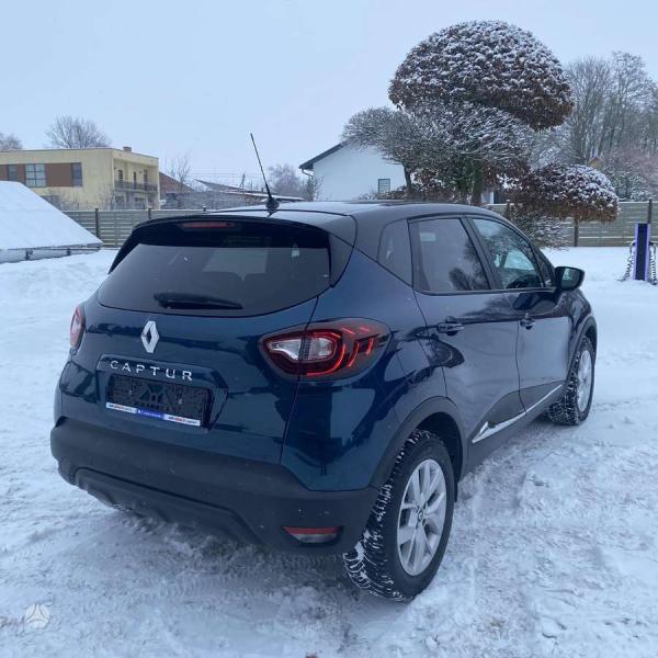 Zils Renault Captur 2019 Marijampole, ar dzinēja tilpumu 0.90 L un nobraukumu 40 tūkst. km par 9900 €, foto 4 vietnē AUTOMOTO.COM.LV