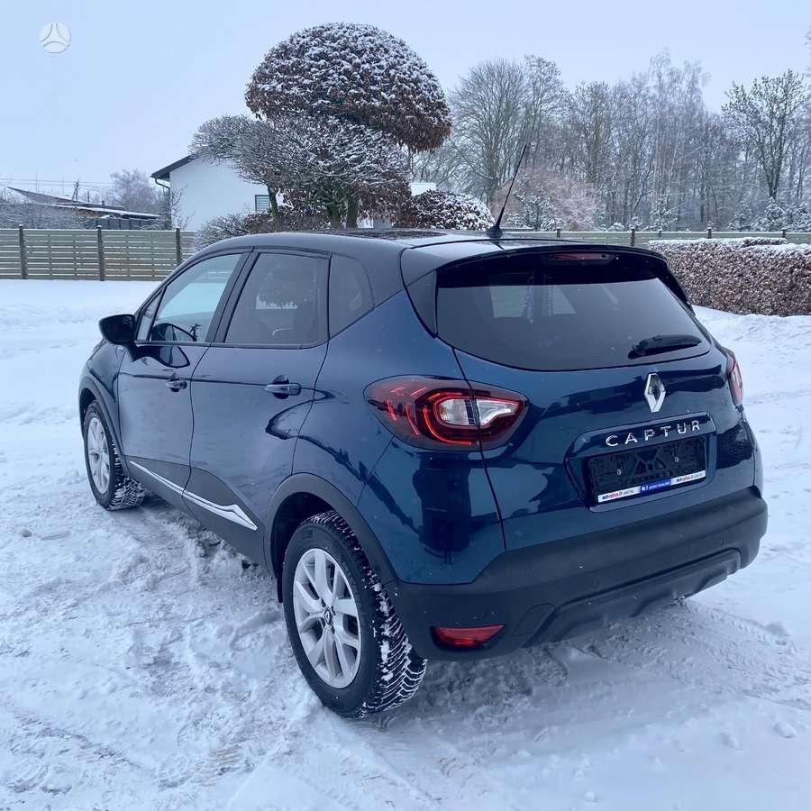 Zils Renault Captur 2019 Marijampole, ar dzinēja tilpumu 0.90 L un nobraukumu 40 tūkst. km par 9800 €, foto 2 vietnē AUTOMOTO.COM.LV