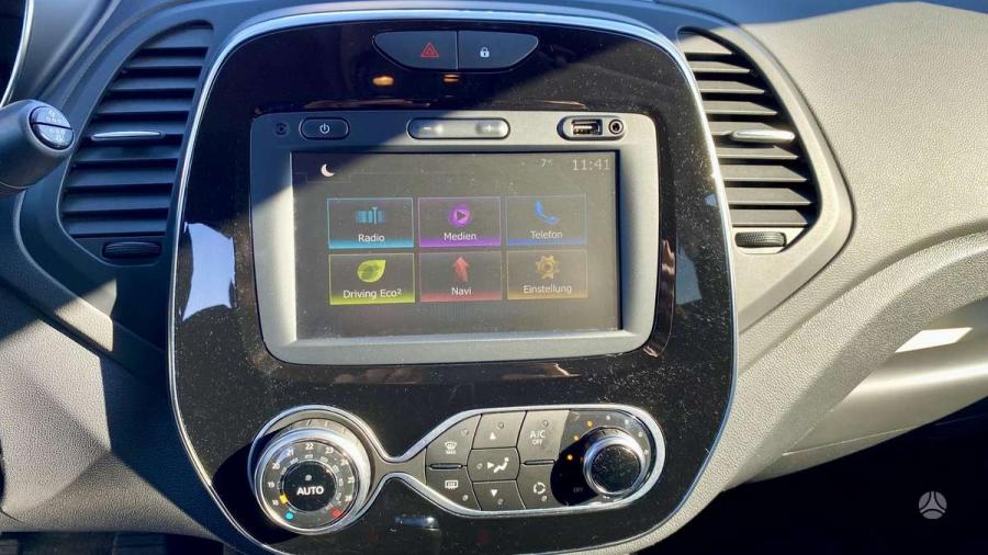 Blue Renault Captur 2019 in Marijampole, with an engine capacity of 0.90 L and mileage of 40 thousand km for 9100 €, photo 16 on AUTOMOTO.COM.LV