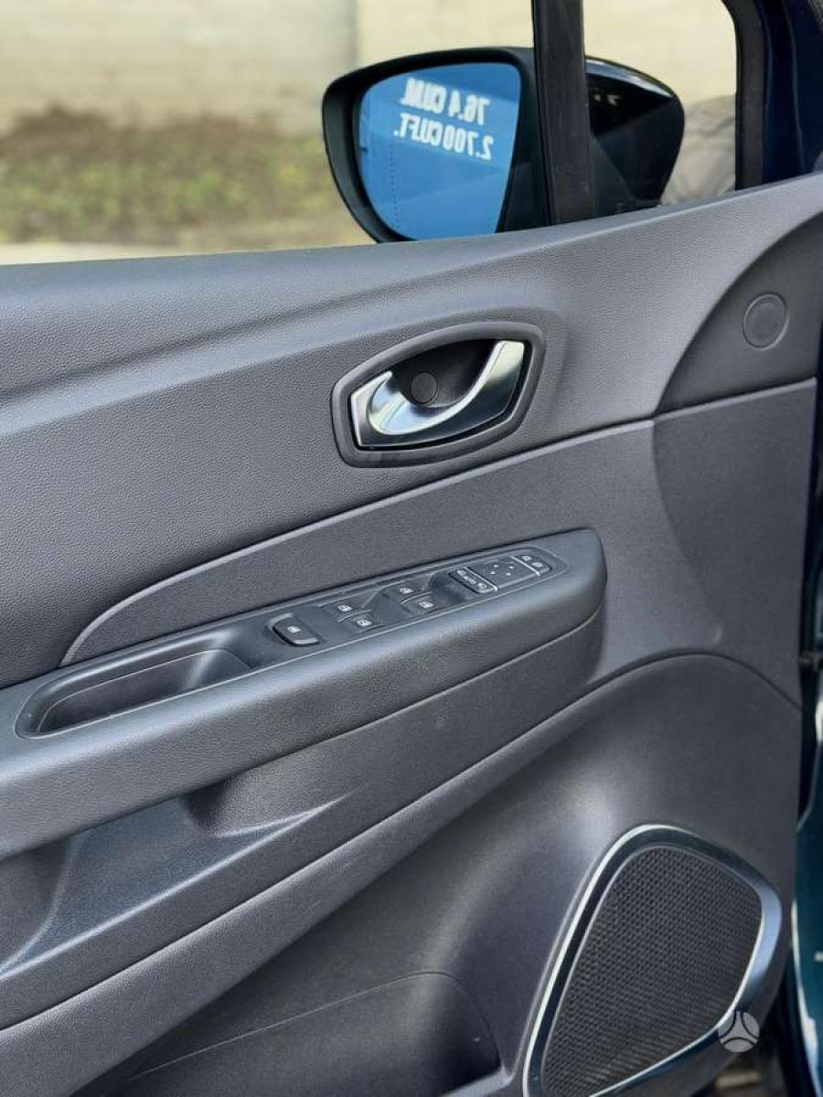 Blue Renault Captur 2019 in Taurage, with an engine capacity of 1.46 L and mileage of 176 thousand km for 8900 €, photo 34 on AUTOMOTO.COM.LV