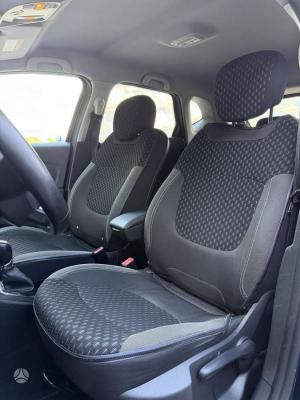Blue Renault Captur 2019 in Taurage, with an engine capacity of 1.46 L and mileage of 176 thousand km for 8900 €, photo 35 on AUTOMOTO.COM.LV