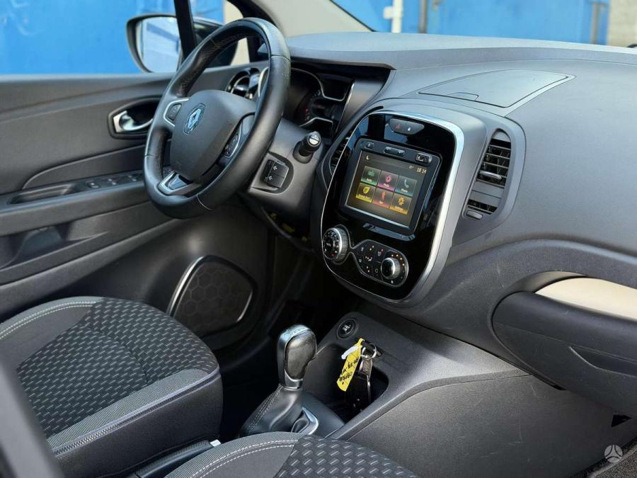 Blue Renault Captur 2019 in Taurage, with an engine capacity of 1.46 L and mileage of 176 thousand km for 8900 €, photo 43 on AUTOMOTO.COM.LV