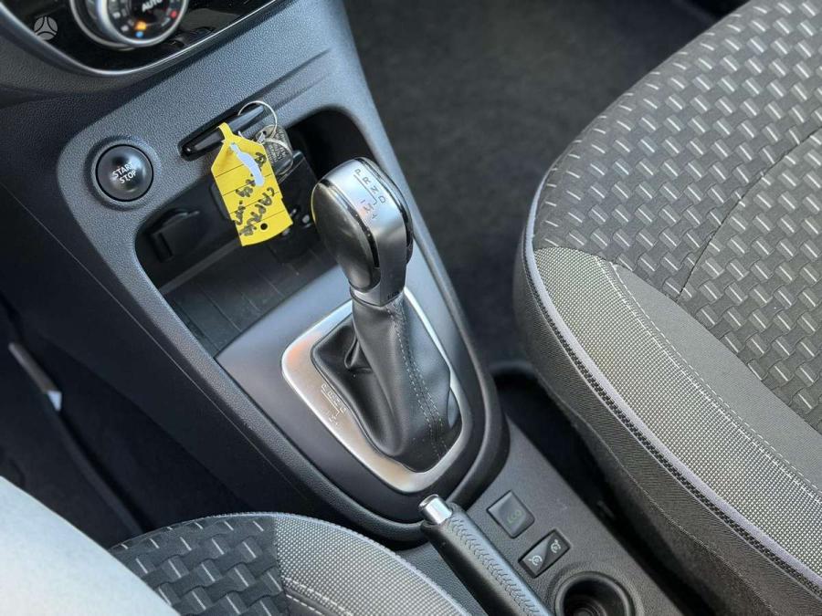 Blue Renault Captur 2019 in Taurage, with an engine capacity of 1.46 L and mileage of 176 thousand km for 8900 €, photo 51 on AUTOMOTO.COM.LV