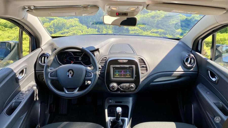 Zils Renault Captur 2019 Marijampole, ar dzinēja tilpumu 0.90 L un nobraukumu 40 tūkst. km par 8500 €, foto 15 vietnē AUTOMOTO.COM.LV