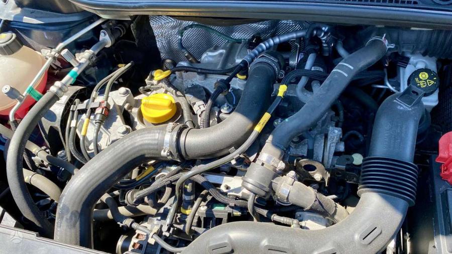 Zils Renault Captur 2019 Marijampole, ar dzinēja tilpumu 0.90 L un nobraukumu 40 tūkst. km par 8500 €, foto 26 vietnē AUTOMOTO.COM.LV