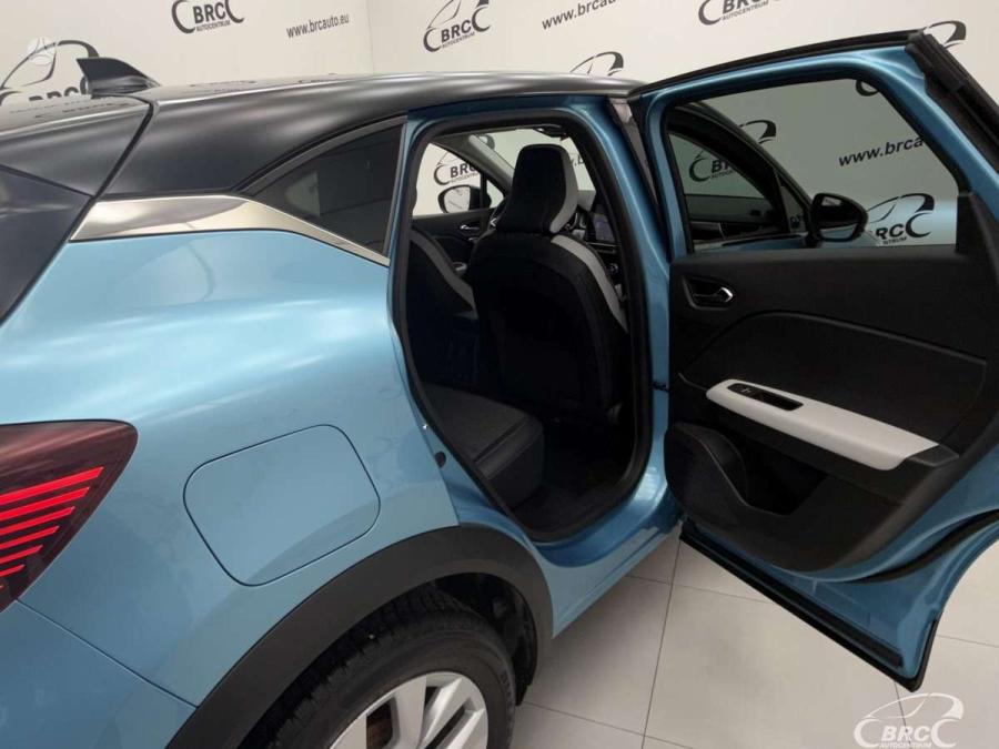 Blue Renault Captur 2021 in Vilnius, with an engine capacity of 1.33 L and mileage of 57 thousand km for 14300 €, photo 14 on AUTOMOTO.COM.LV