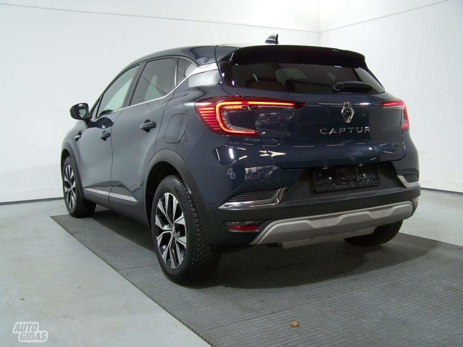 Blue Renault Captur 2023 in Kaunas, with an engine capacity of 1.60 L and mileage of 34 thousand km for 23425 €, photo 13 on AUTOMOTO.COM.LV