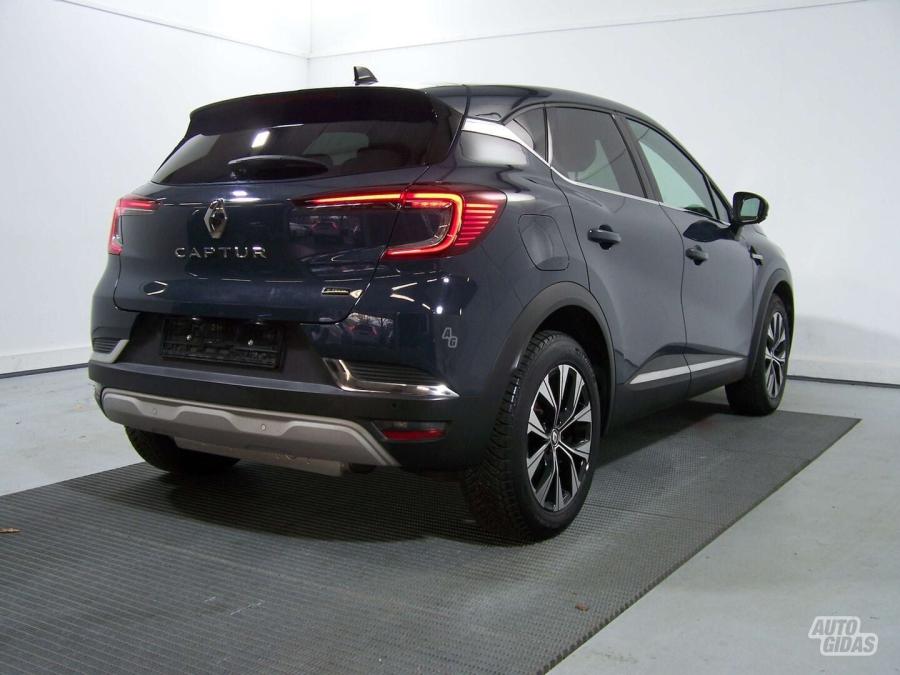 Blue Renault Captur 2023 in Kaunas, with an engine capacity of 1.60 L and mileage of 34 thousand km for 23425 €, photo 15 on AUTOMOTO.COM.LV