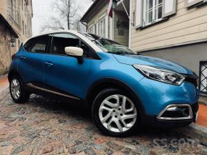 Blue Renault Captur 2014 in Cesis, with an engine capacity of 1.20 L and mileage of 0 thousand km for 7990 €, photo 3 on AUTOMOTO.COM.LV