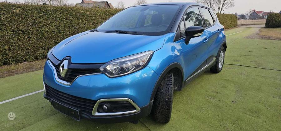 Blue Renault Captur 2015 in Ukmerge, with an engine capacity of 1.00 L and mileage of 190 thousand km for 5200 €, photo 3 on AUTOMOTO.COM.LV