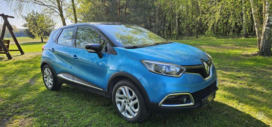 Blue Renault Captur 2015 in Ukmerge, with an engine capacity of 1.00 L and mileage of 189 thousand km for 4700 €, photo 4 on AUTOMOTO.COM.LV