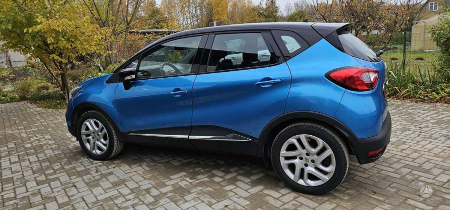 Zils Renault Captur 2015 Ukmergė, ar dzinēja tilpumu 1.00 L un nobraukumu 189 tūkst. km par 4700 €, foto 5 vietnē AUTOMOTO.COM.LV