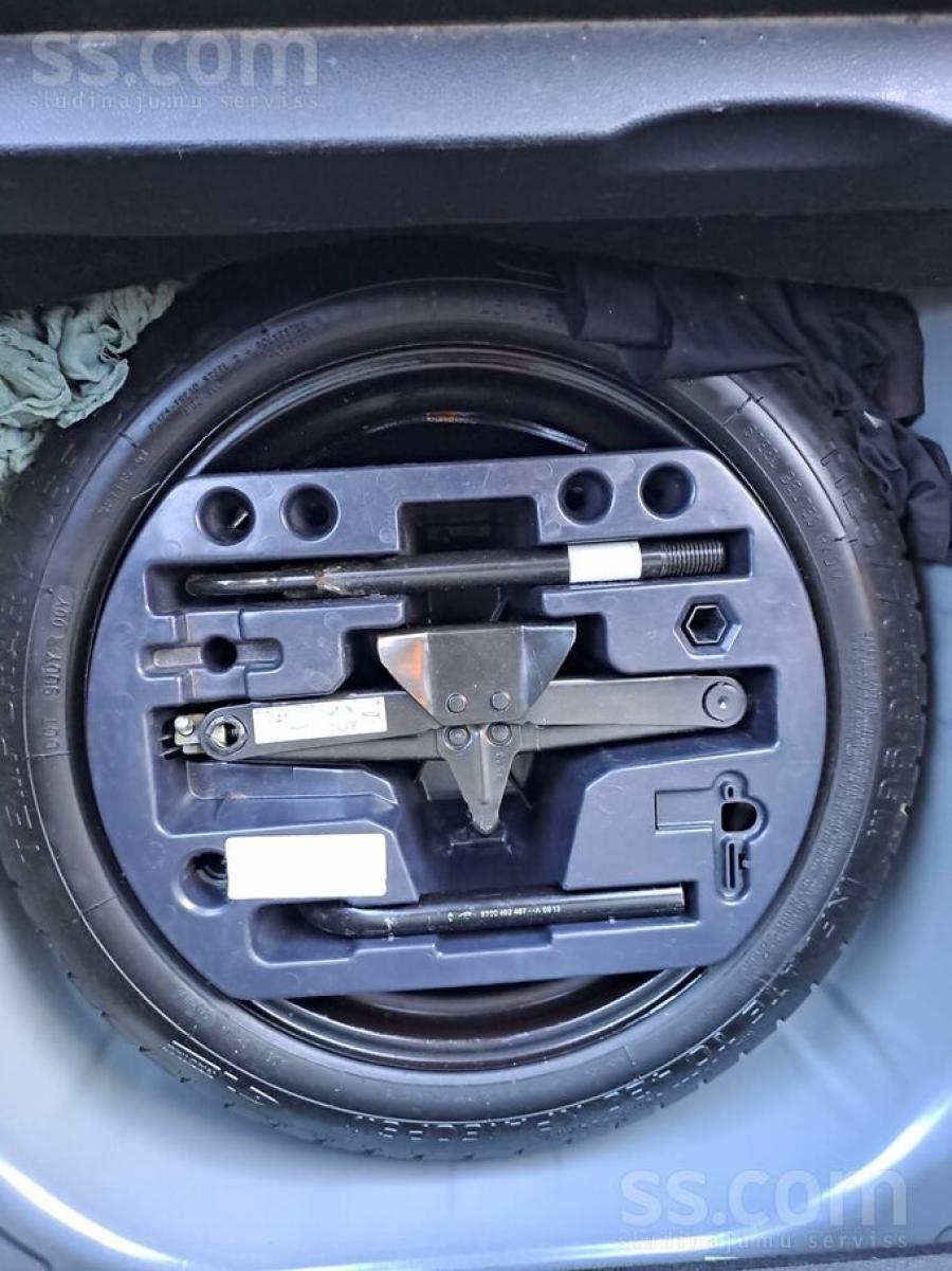 Zils Renault Captur 2018 Rēzekne, ar dzinēja tilpumu 1.50 L un nobraukumu 84 tūkst. km par 9200 €, foto 6 vietnē AUTOMOTO.COM.LV