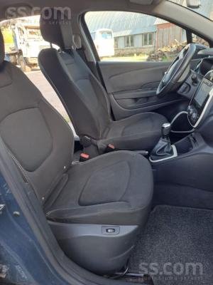 Zils Renault Captur 2018 Rēzekne, ar dzinēja tilpumu 1.50 L un nobraukumu 84 tūkst. km par 9200 €, foto 7 vietnē AUTOMOTO.COM.LV