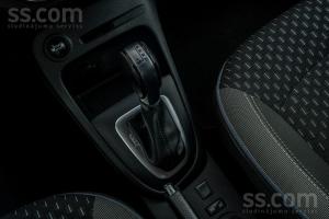 Zils Renault Captur 2019 Rīga, ar dzinēja tilpumu 1.50 L un nobraukumu 0 tūkst. km par 10900 €, foto 24 vietnē AUTOMOTO.COM.LV