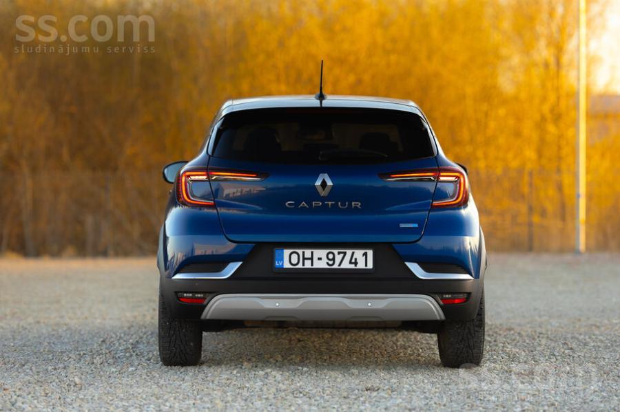 Zils Renault Captur 2022 Jelgava, ar dzinēja tilpumu 1.60 L un nobraukumu 200 tūkst. km par 16350 €, foto 7 vietnē AUTOMOTO.COM.LV