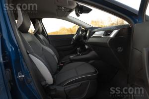 Zils Renault Captur 2022 Jelgava, ar dzinēja tilpumu 1.60 L un nobraukumu 200 tūkst. km par 16350 €, foto 9 vietnē AUTOMOTO.COM.LV