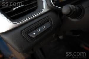Zils Renault Captur 2022 Jelgava, ar dzinēja tilpumu 1.60 L un nobraukumu 200 tūkst. km par 16350 €, foto 16 vietnē AUTOMOTO.COM.LV