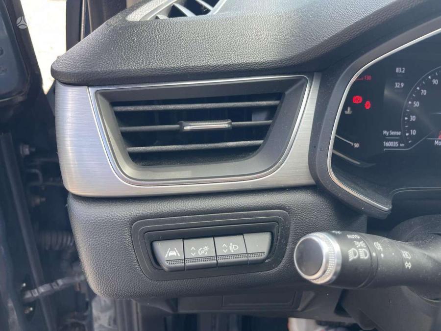 Zils Renault Captur 2020 Kauņa, ar dzinēja tilpumu 1.46 L un nobraukumu 160 tūkst. km par 9900 €, foto 18 vietnē AUTOMOTO.COM.LV