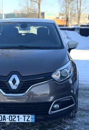 Brūns Renault Captur 2014 Tauragė, ar dzinēja tilpumu 1.50 L un nobraukumu 164 tūkst. km par 5700 €, foto 4 vietnē AUTOMOTO.COM.LV