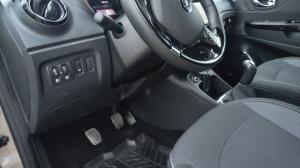 Brown Renault Captur 2014 in Riga, with an engine capacity of 1.50 L and mileage of 208 thousand km for 7990 €, photo 4 on AUTOMOTO.COM.LV