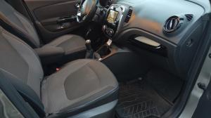 Brown Renault Captur 2014 in Riga, with an engine capacity of 1.50 L and mileage of 208 thousand km for 7990 €, photo 10 on AUTOMOTO.COM.LV