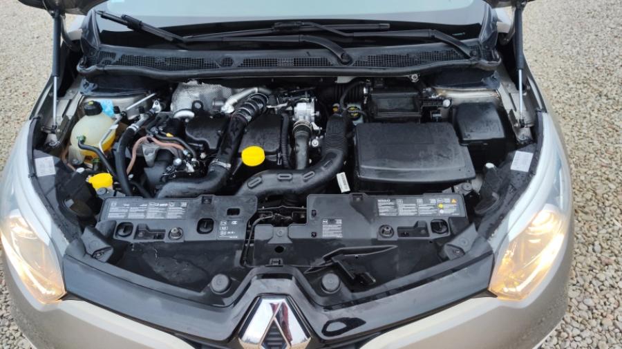 Brown Renault Captur 2014 in Riga, with an engine capacity of 1.50 L and mileage of 208 thousand km for 7990 €, photo 20 on AUTOMOTO.COM.LV