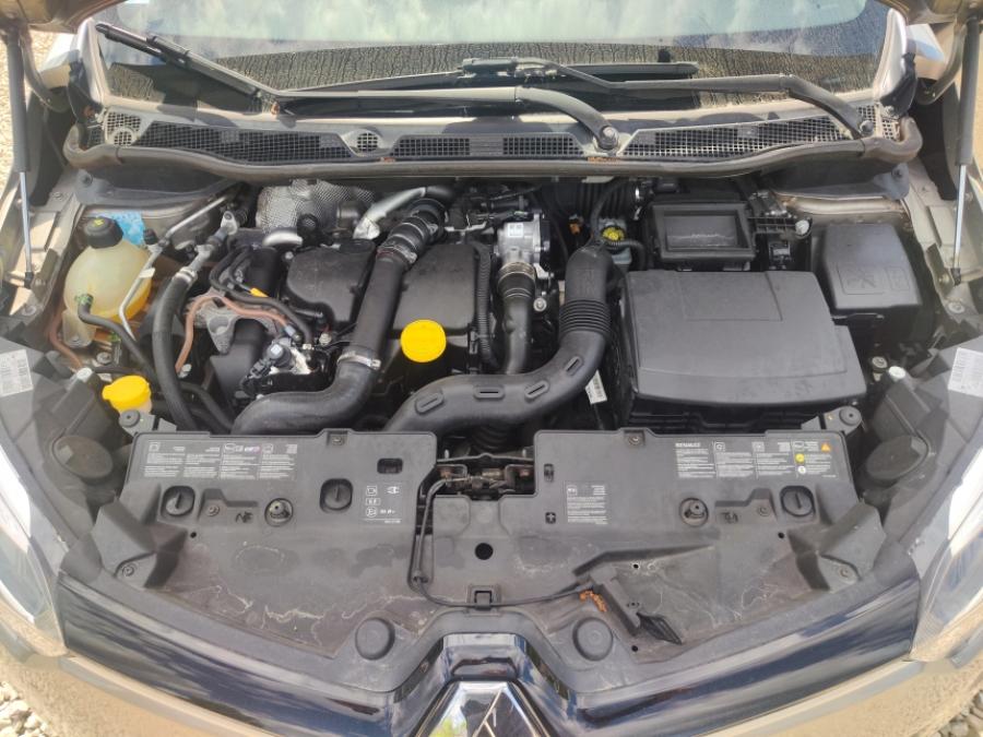 Brown Renault Captur 2014 in Riga, with an engine capacity of 1.50 L and mileage of 208 thousand km for 7990 €, photo 38 on AUTOMOTO.COM.LV