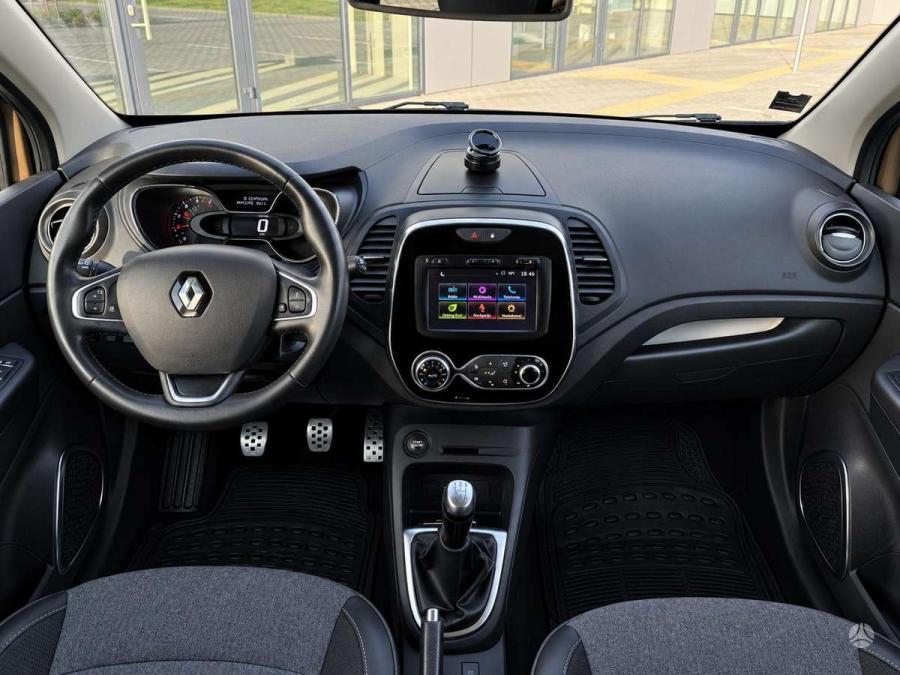 Brown Renault Captur 2018 in Vilnius, with an engine capacity of 1.46 L and mileage of 193 thousand km for 8400 €, photo 16 on AUTOMOTO.COM.LV