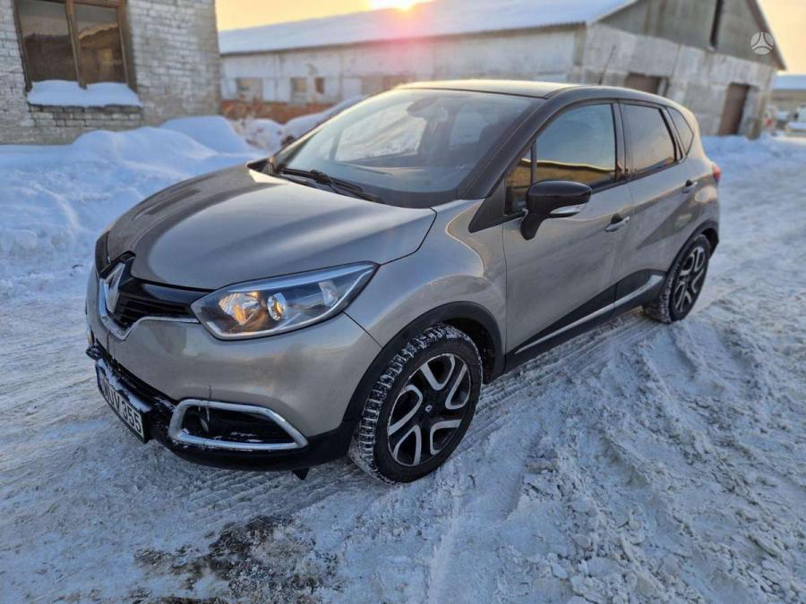 Brūns Renault Captur 2013 Kauņa, ar dzinēja tilpumu 0.90 L un nobraukumu 180 tūkst. km par 3650 €, foto 3 vietnē AUTOMOTO.COM.LV