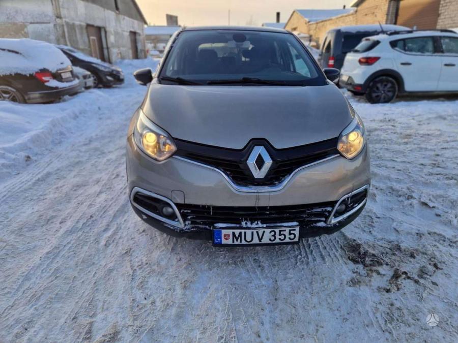 Brūns Renault Captur 2013 Kauņa, ar dzinēja tilpumu 0.90 L un nobraukumu 180 tūkst. km par 3650 €, foto 4 vietnē AUTOMOTO.COM.LV