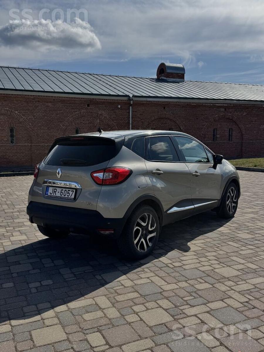 Brūns Renault Captur 2013 Daugavpils, ar dzinēja tilpumu 1.20 L un nobraukumu 67 tūkst. km par 7000 €, foto 3 vietnē AUTOMOTO.COM.LV