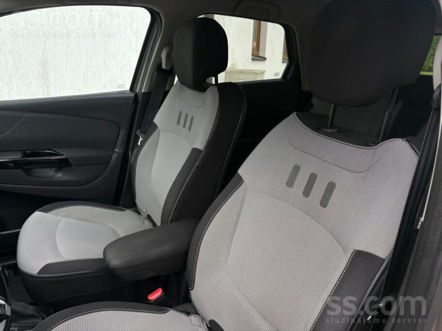 Brūns Renault Captur 2014 Jelgava, ar dzinēja tilpumu 1.20 L un nobraukumu 102 tūkst. km par 7300 €, foto 18 vietnē AUTOMOTO.COM.LV