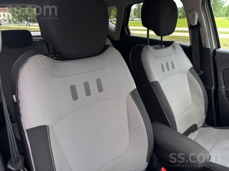Brūns Renault Captur 2014 Jelgava, ar dzinēja tilpumu 1.20 L un nobraukumu 102 tūkst. km par 7300 €, foto 19 vietnē AUTOMOTO.COM.LV