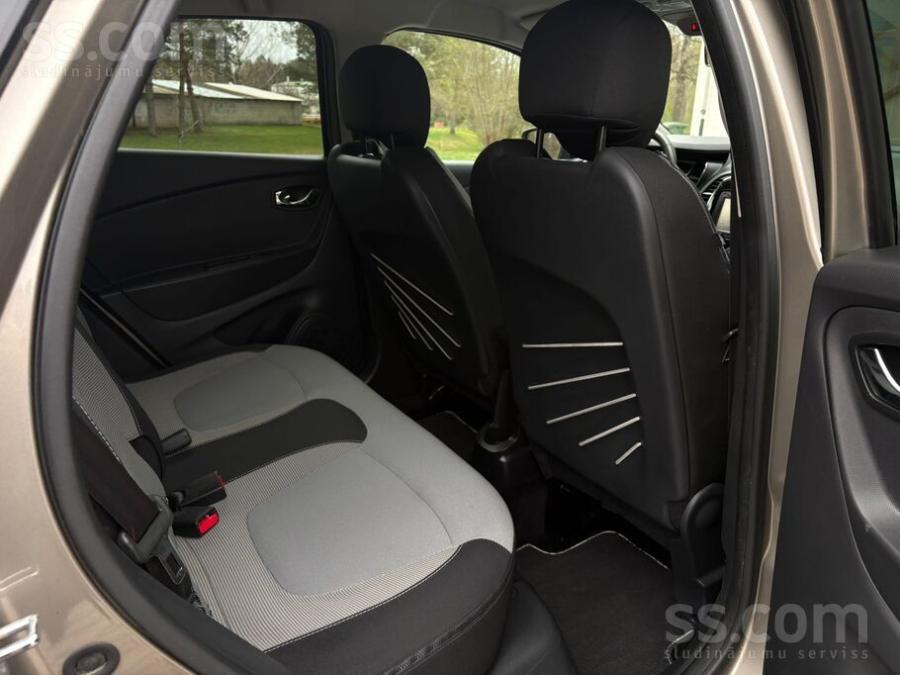Brūns Renault Captur 2014 Jelgava, ar dzinēja tilpumu 1.20 L un nobraukumu 102 tūkst. km par 7300 €, foto 20 vietnē AUTOMOTO.COM.LV
