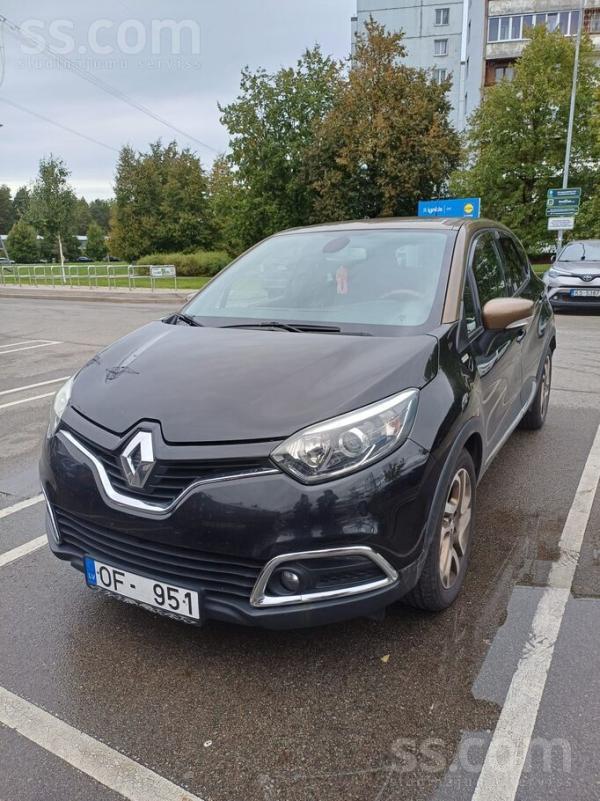 Brown Renault Captur 2015 in Riga, with an engine capacity of 1.50 L and mileage of 129 thousand km for 6800 €, photo 3 on AUTOMOTO.COM.LV