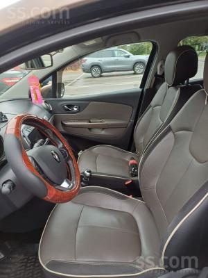 Brūns Renault Captur 2015 Rīga, ar dzinēja tilpumu 1.50 L un nobraukumu 129 tūkst. km par 6800 €, foto 6 vietnē AUTOMOTO.COM.LV