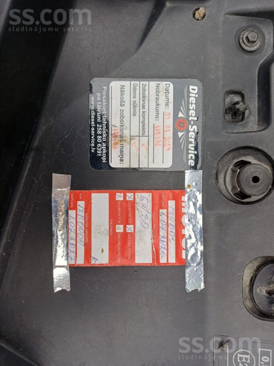 Brūns Renault Captur 2015 Rīga, ar dzinēja tilpumu 1.50 L un nobraukumu 129 tūkst. km par 6800 €, foto 10 vietnē AUTOMOTO.COM.LV