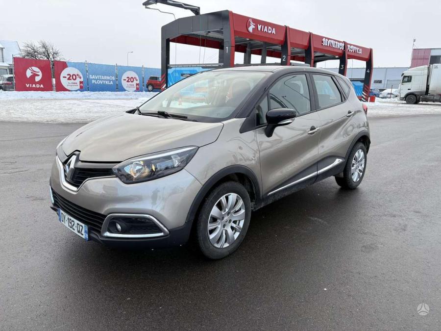 Brūns Renault Captur 2016 Tauragė, ar dzinēja tilpumu 1.46 L un nobraukumu 155 tūkst. km par 4800 €, foto 1 vietnē AUTOMOTO.COM.LV