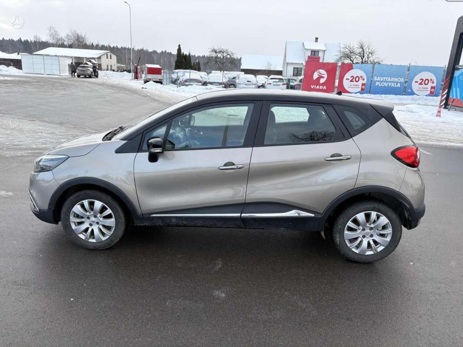 Brūns Renault Captur 2016 Tauragė, ar dzinēja tilpumu 1.46 L un nobraukumu 155 tūkst. km par 4800 €, foto 2 vietnē AUTOMOTO.COM.LV