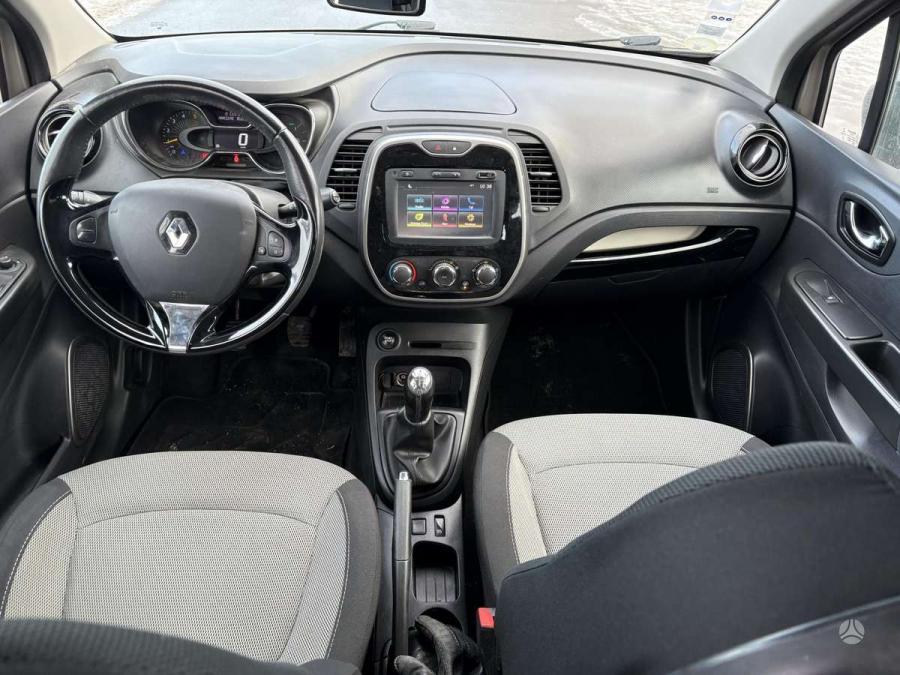 Brūns Renault Captur 2016 Tauragė, ar dzinēja tilpumu 1.46 L un nobraukumu 155 tūkst. km par 4800 €, foto 12 vietnē AUTOMOTO.COM.LV