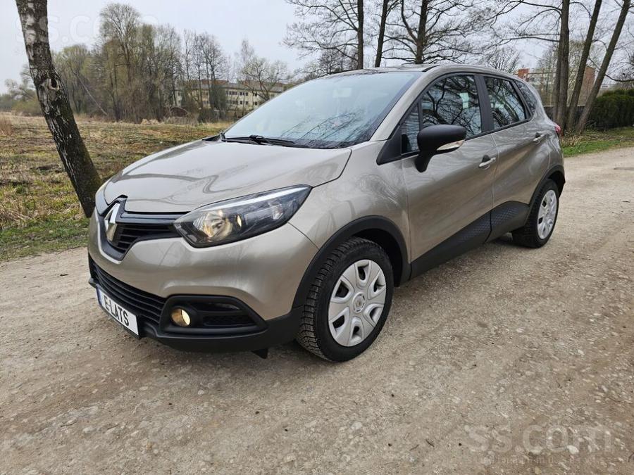 Brown Renault Captur 2016 in Riga, with an engine capacity of 0.90 L and mileage of 0 thousand km for 6300 €, photo 1 on AUTOMOTO.COM.LV
