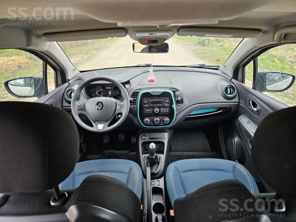 Brown Renault Captur 2016 in Riga, with an engine capacity of 0.90 L and mileage of 0 thousand km for 6300 €, photo 7 on AUTOMOTO.COM.LV
