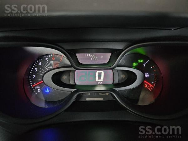 Brown Renault Captur 2016 in Riga, with an engine capacity of 0.90 L and mileage of 0 thousand km for 6300 €, photo 10 on AUTOMOTO.COM.LV