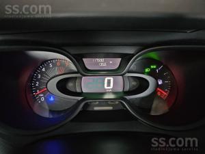 Brown Renault Captur 2016 in Riga, with an engine capacity of 0.90 L and mileage of 0 thousand km for 6300 €, photo 11 on AUTOMOTO.COM.LV