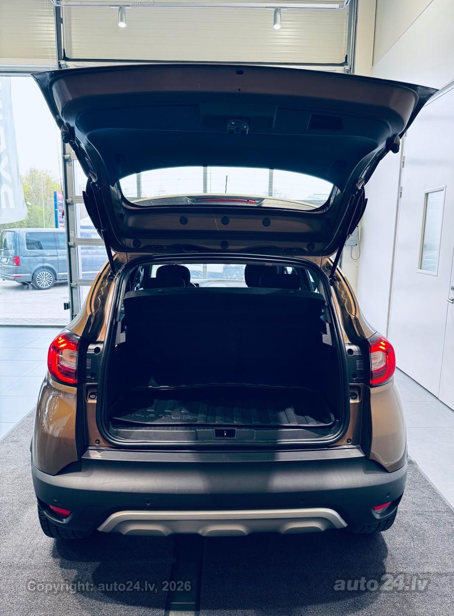 Brown Renault Captur 2017 in Parnu, with an engine capacity of 1.50 L and mileage of 222 thousand km for 6900 €, photo 15 on AUTOMOTO.COM.LV