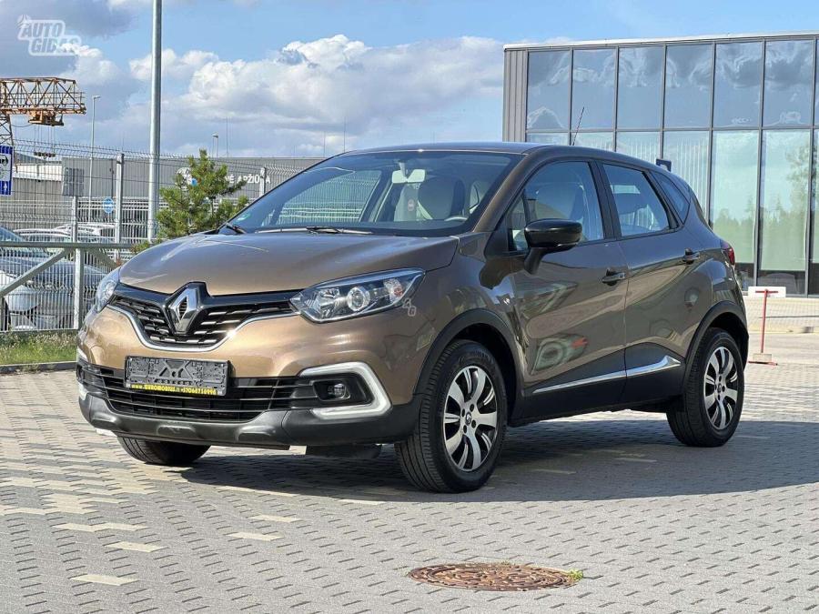 Brūns Renault Captur 2018 Šauļi, ar dzinēja tilpumu 1.20 L un nobraukumu 62 tūkst. km par 9800 €, foto 1 vietnē AUTOMOTO.COM.LV
